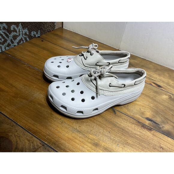 CROCS | Shoes | Crocs Islander Men 7 Womens 9 Leather Croslite Boat ...